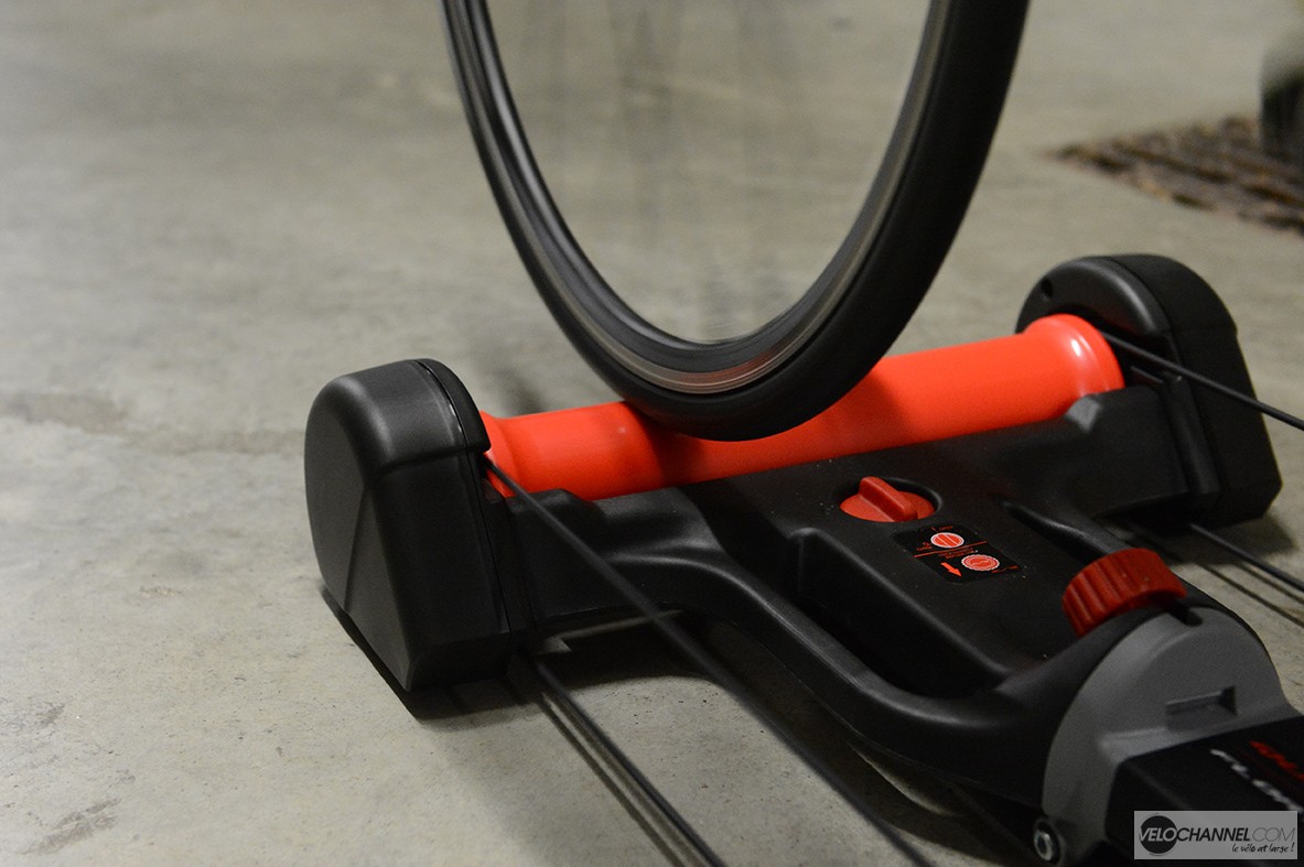 Test du home trainer ELITE Quick-Motion – VeloChannel.com